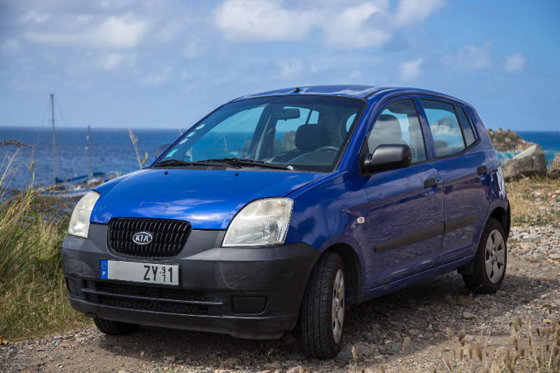 Kia picanto blue - Cars Saint Barthélemy • Cyphoma