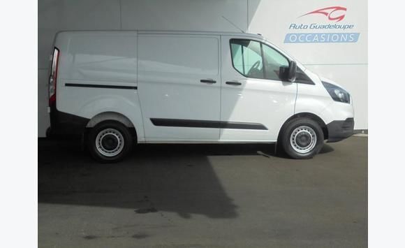 Ford transit custom fg 260 l1h1 2.0 tdci 105 ambiente 6m3 - Veículos ...