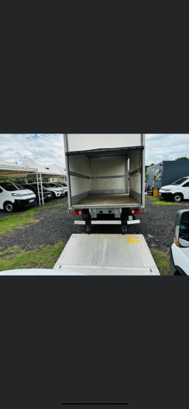 Vehicule utilitaire renault master avec hayon - Véhicules utilitaires ...